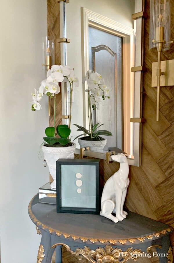 DIY Intaglio Style Art l The $100 Room Challege Week 3 | The Aspiring ...