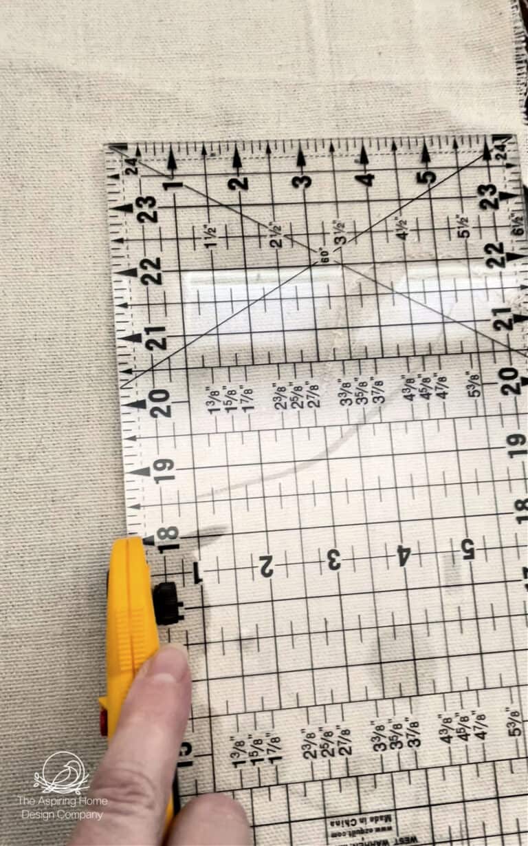 Make This Wreath Sash From Painter's Canvas Drop Cloth